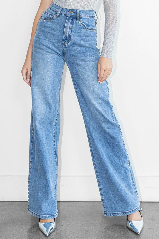 Trendy Pants, Bell Bottoms and Jeans | Trendy and Tipsy