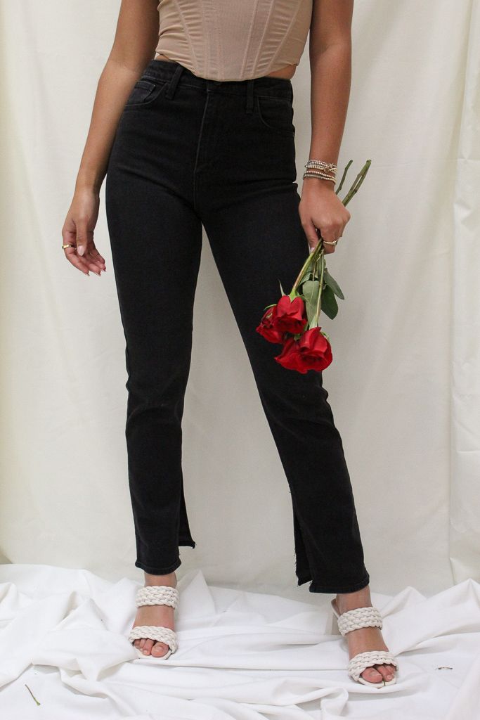 Slim Straight Slit Jeans - Black – Trendy and Tipsy